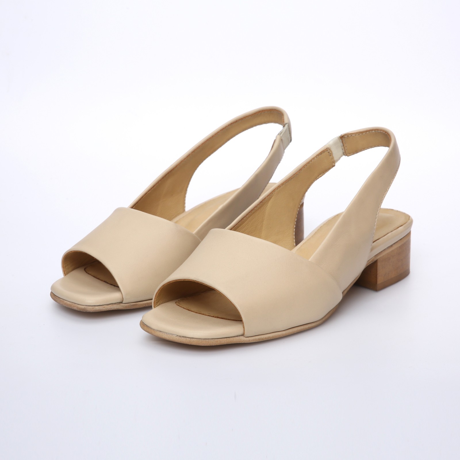 Sandale Demi Talon Beige Cuir